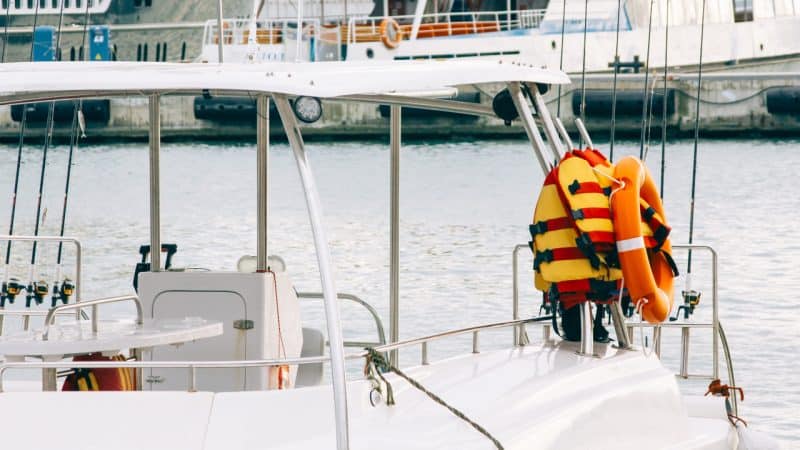 Where Should You Avoid Anchoring Your Boat? - Pontooners